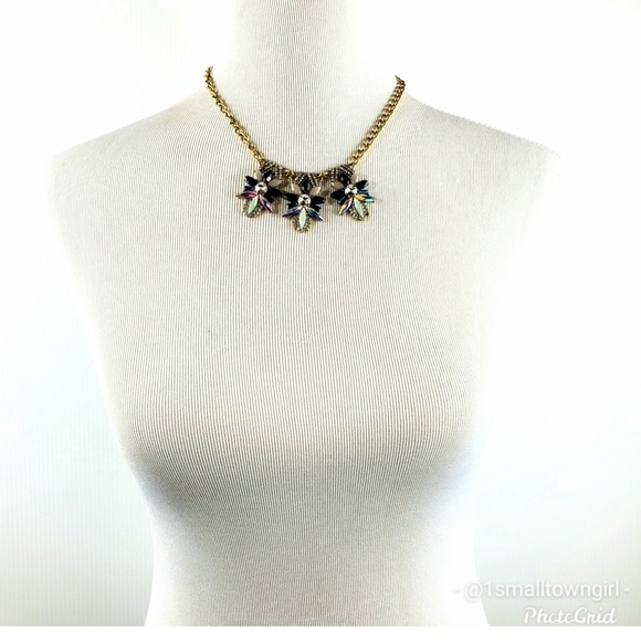 J. Crew | Jewelry | J Crew Crystal And Rhinestone Necklace 8 | Poshmark